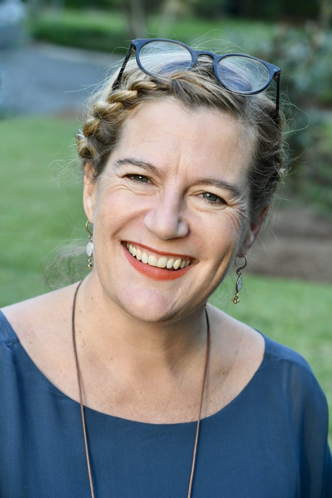 Notes from Ann: An Interview with Sophie Blackall – Musing