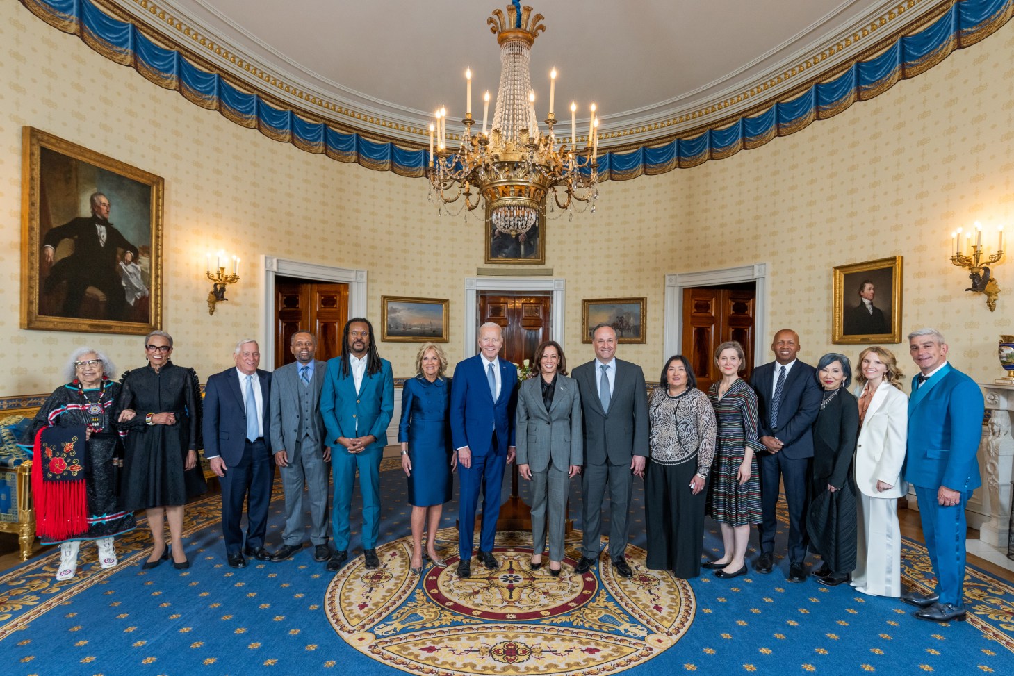 Ann-ecdotes from the White House – Musing